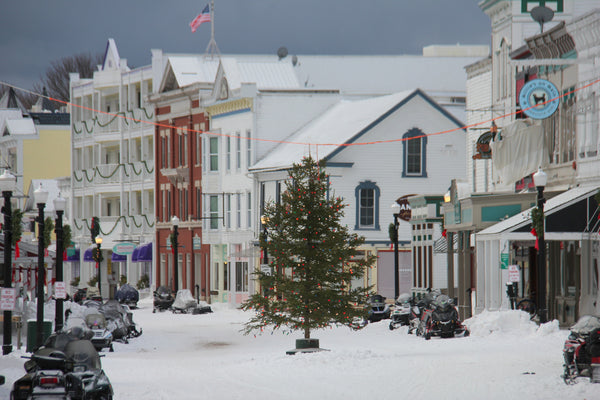 New Years Eve on Mackinac Island – Poppins on Mackinac